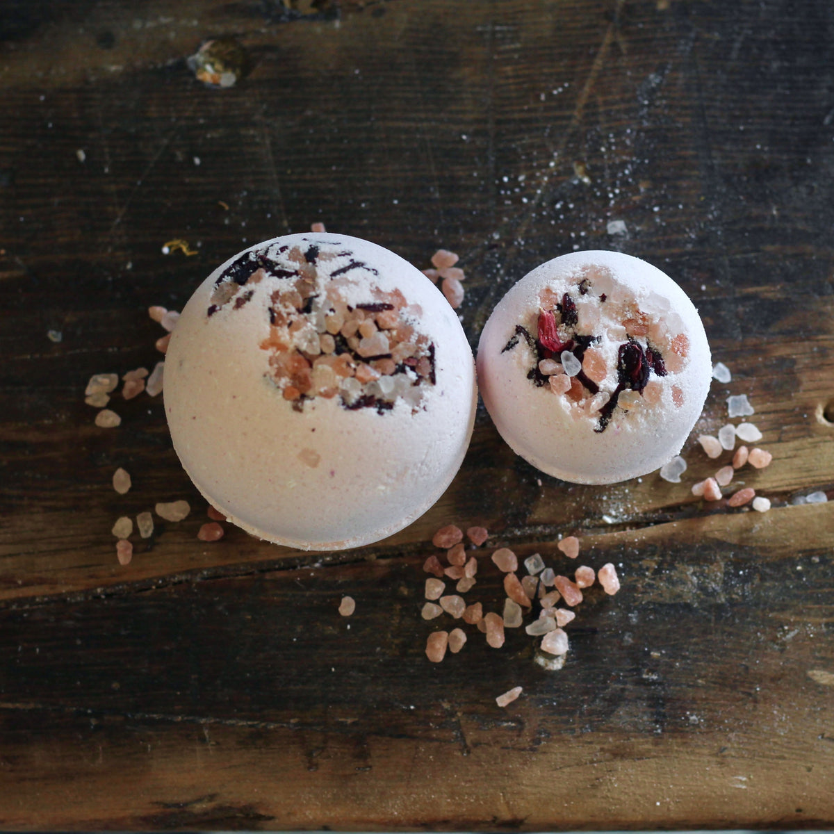 Bath Bomb - A Hot Pink Mess | Soaplicity